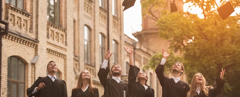 5 Reasons You Should Join Your Alumni Association