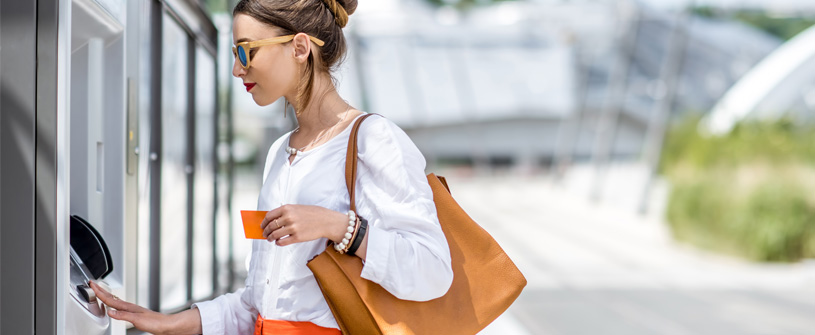 Checking Accounts Without Monthly Fees